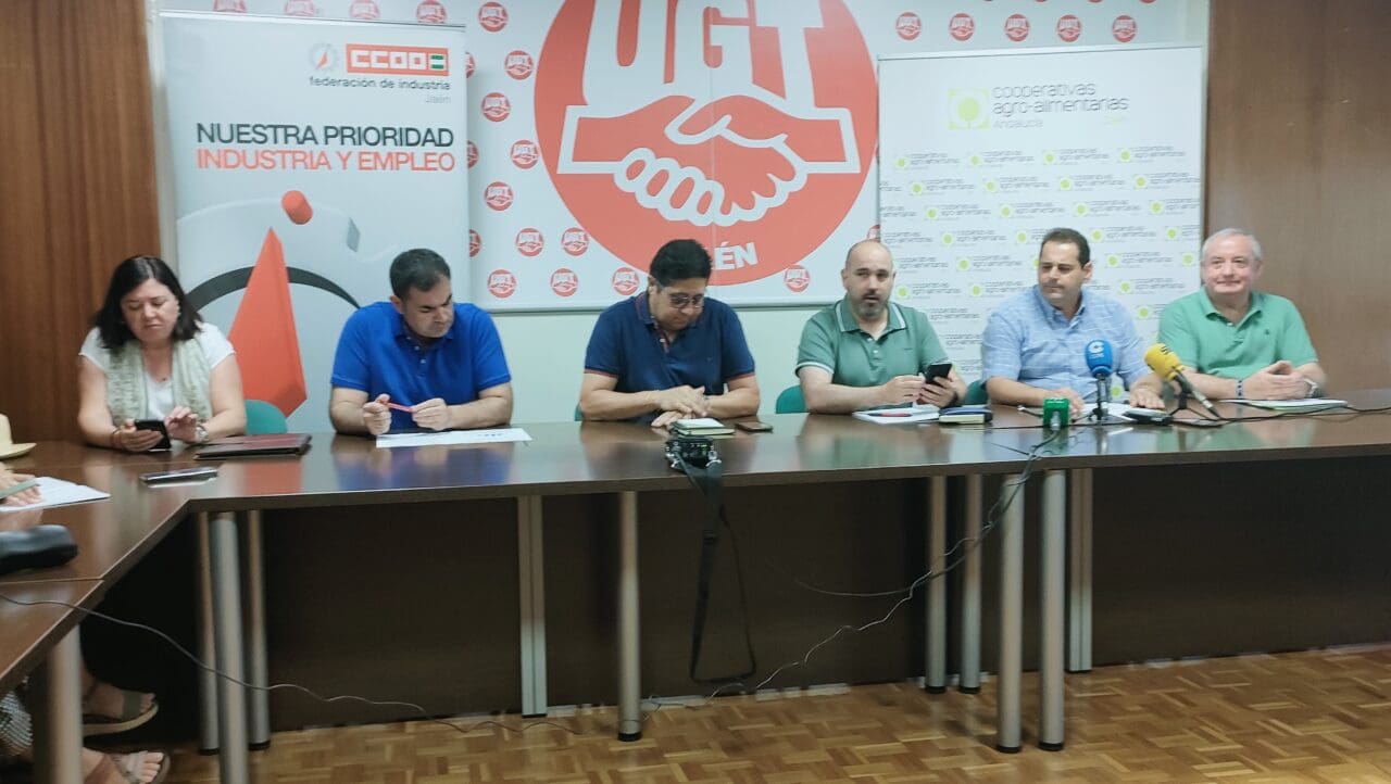 La extraordinaria situación climática lleva a UGT, CC OO y Cooperativas ... La extraordinaria situación climática lleva a UGT, CC OO y Cooperativas ...